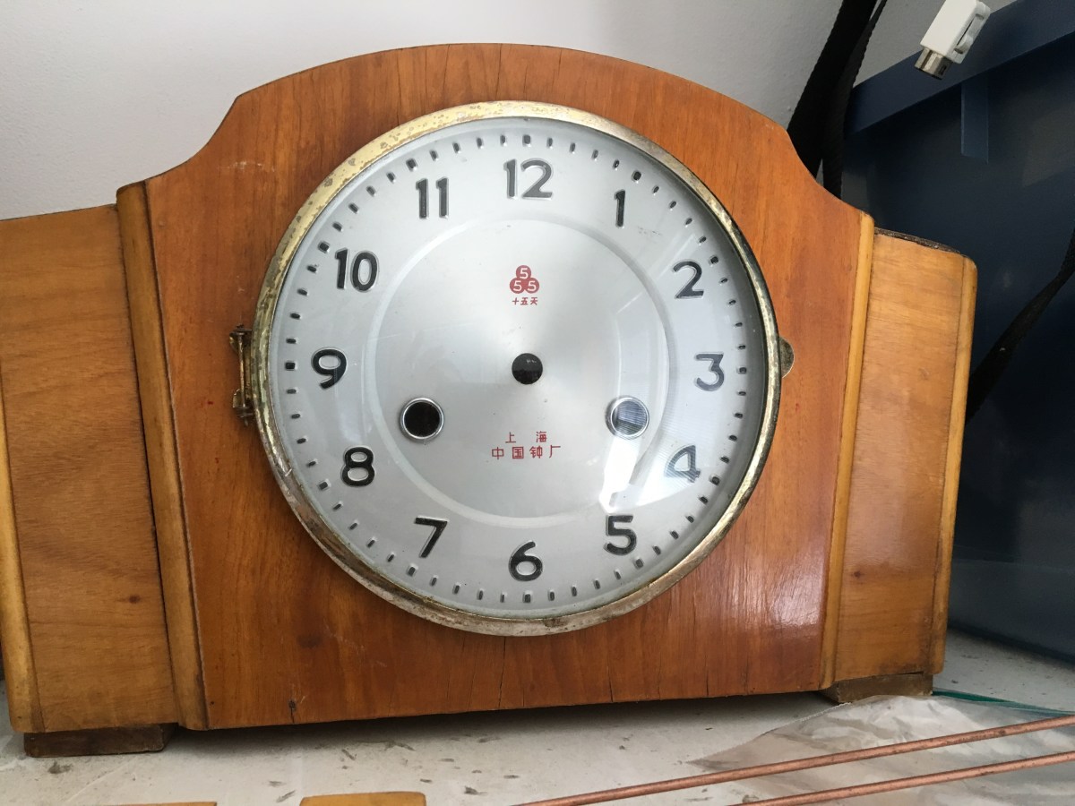 555 Shanghai Clock Co – She Talks About Clocks